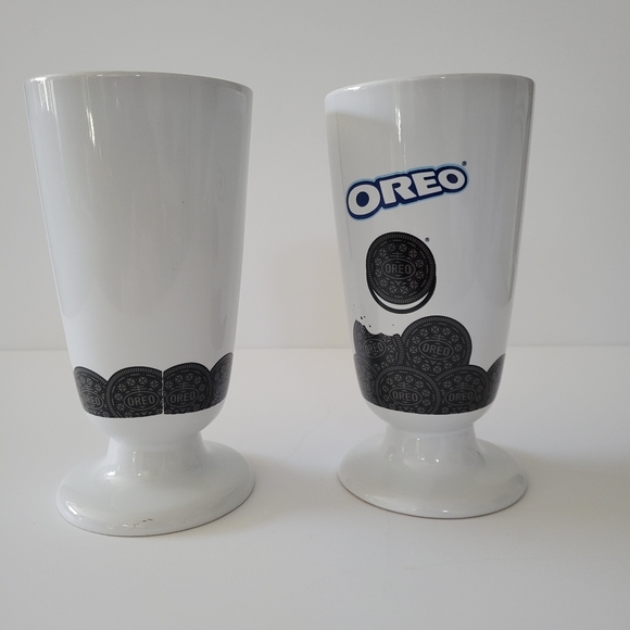 Oreo | Dining | 2 Ceramic Tall Oreo Collectible Ice Cream Milkshake ...